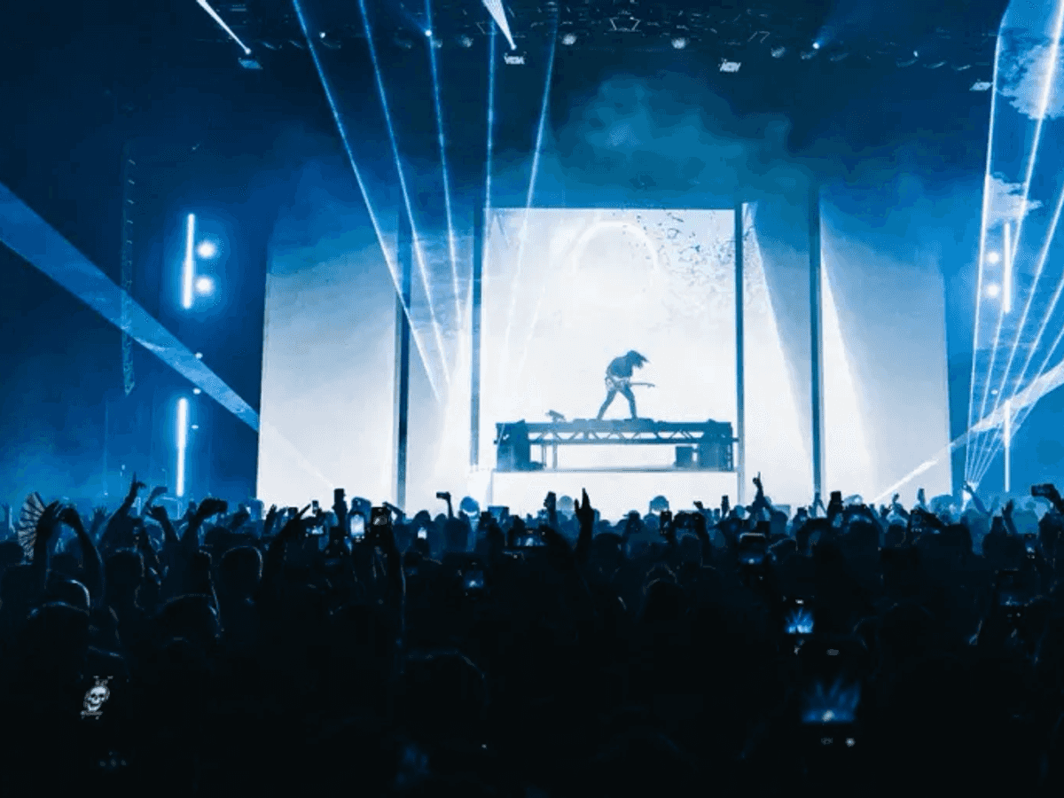 WHRB 95.3 FM - Harvard Radio Broadcasting